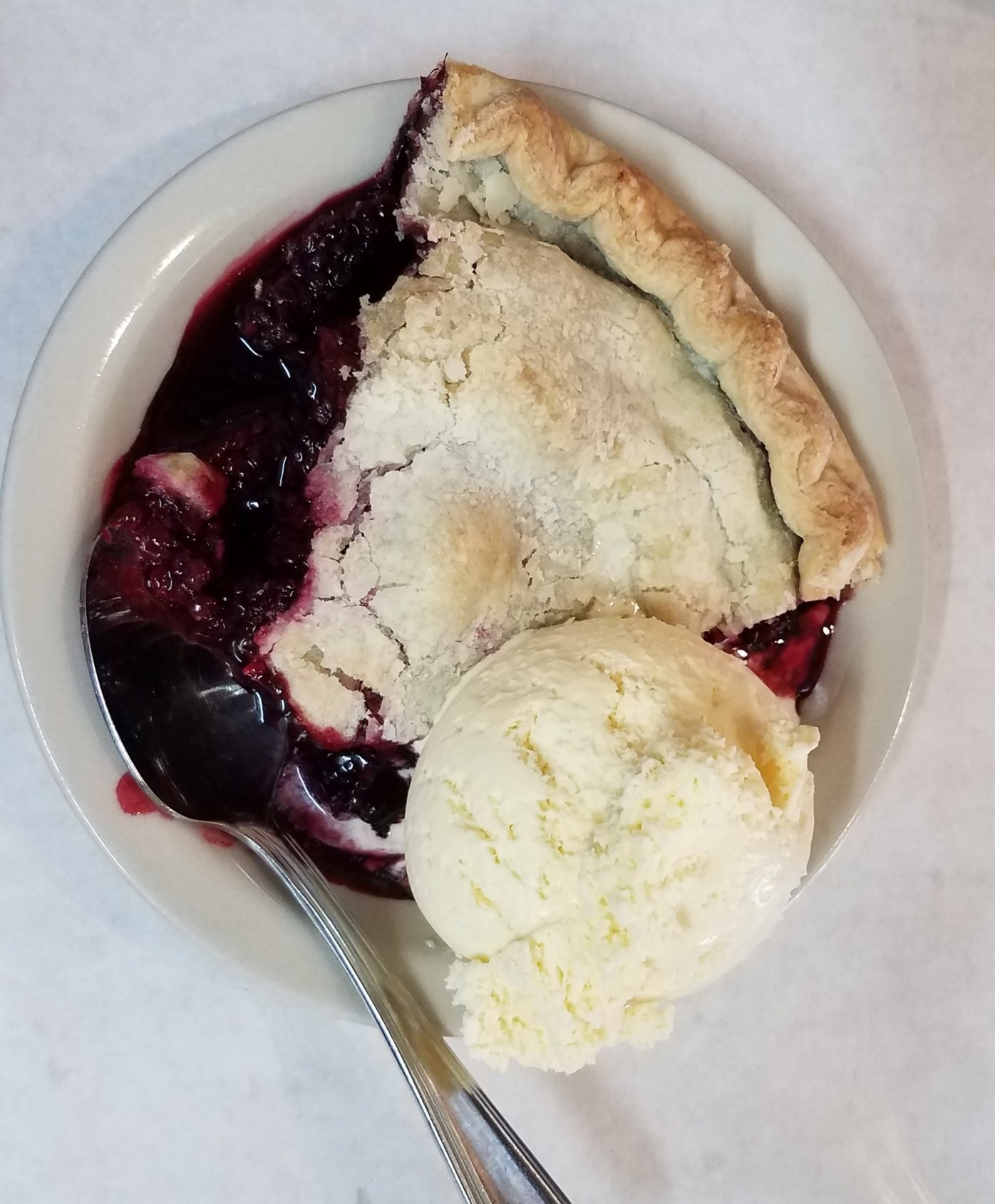 Off to Paradise – Mt. Rainier, Waterfalls and Blackberry Pie! – Cats ...